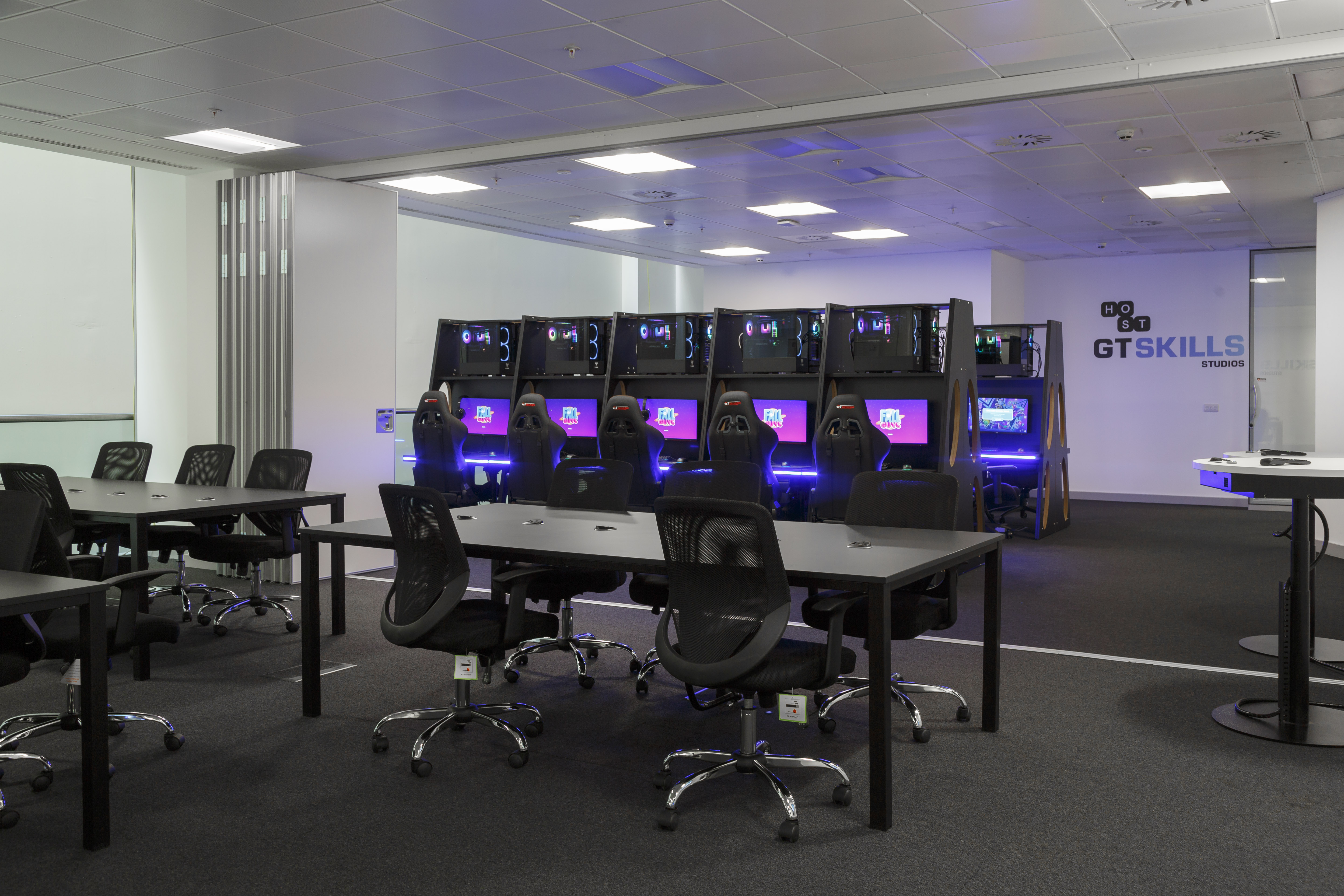 HOST Gametech | Esports | Tournaments | Training